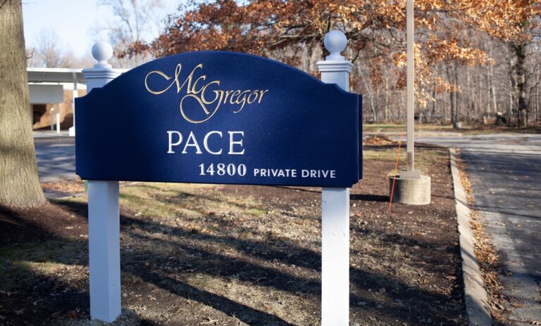 Pace-sign | McGregor PACE
